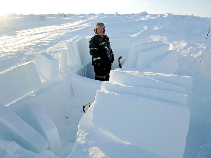 Women among tough Canadian Rangers of the Arctic | Edmonton Sun