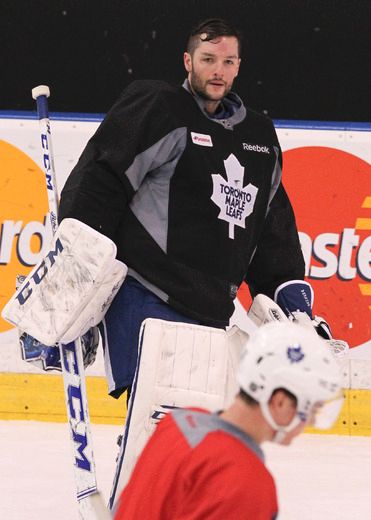 Jonathan Bernier has been a fine fit for Maple Leafs | Toronto Sun