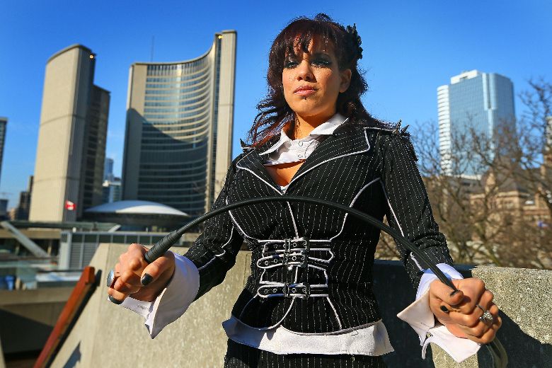Dominatrix Mizz Barbie Bitch wants hands on Toronto | Toronto Sun