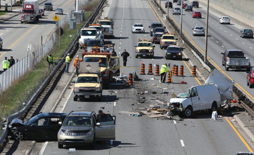 QEW opens after fatal crash | Toronto Sun