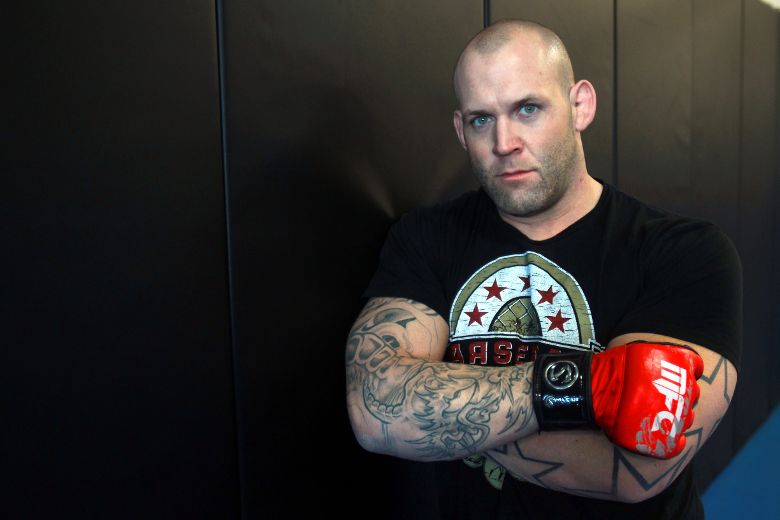 Local MMA fighter Victor Valimaki back after cancer scare | Edmonton Sun