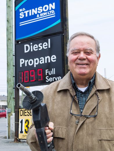 Orléans gas station owner fights back in gas war with dramatic price ...