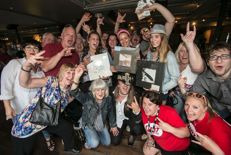 Toronto Led Zeppelin fans get early listen to remastered albums ...