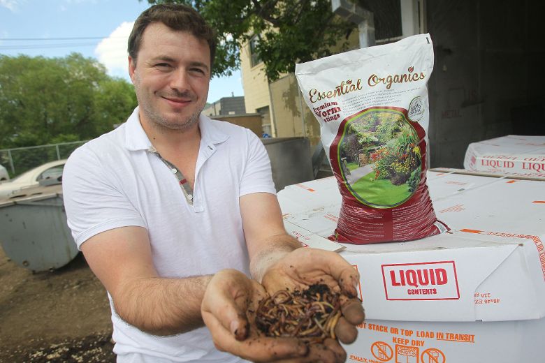 The lucrative world of worm farming | Winnipeg Sun