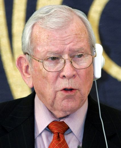 Ex-U.S. senator Howard Baker, key figure in Watergate hearings, dies ...