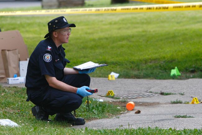 Teacher killed, two wounded in Lawrence Heights shooting | Toronto Sun