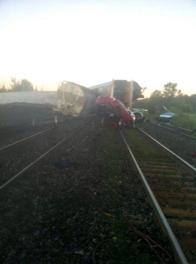 Via passengers rerouted after CN freight train derails in eastern ...