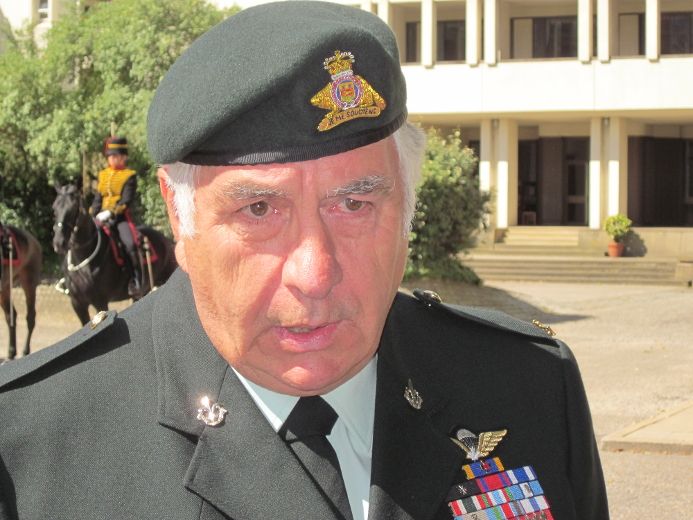 Van Doos make history at Buckingham Palace | Toronto Sun