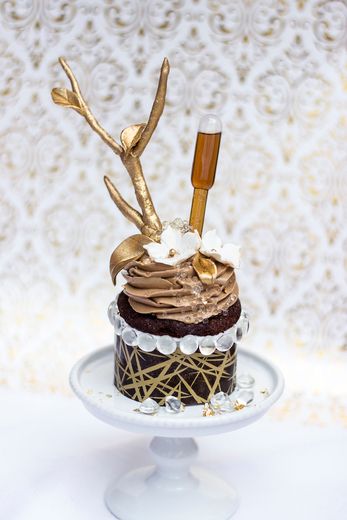 Toronto bakery makes $900 cupcake | Toronto Sun