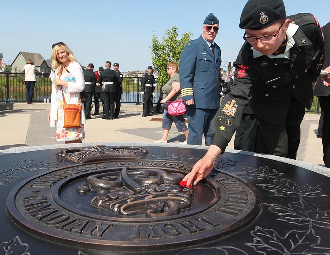 PPCLI memorial unveiled | Edmonton Sun