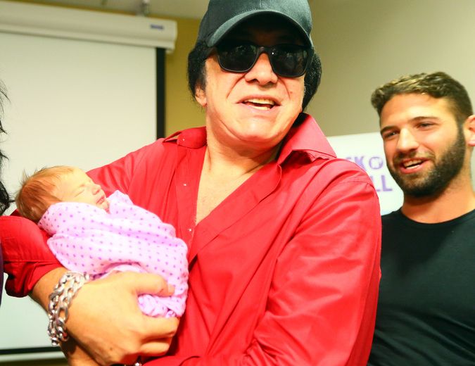 KISS' Simmons, Stanley visit Toronto hospital | Toronto Sun