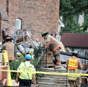One worker dead in North York house collapse | Toronto Sun