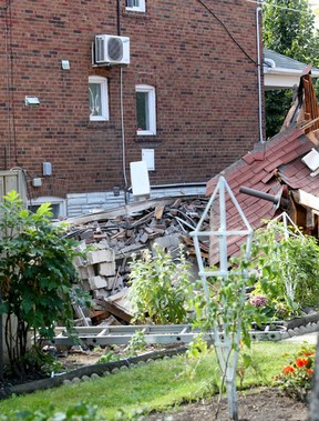 One worker dead in North York house collapse | Toronto Sun