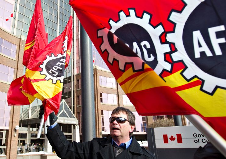 Public servants want paid days off to grieve 'spirit friends' | Toronto Sun