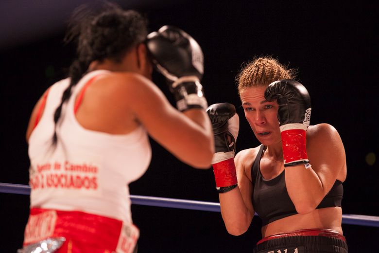 Jelena Mrdjenovich successfully defends WBC Featherweight title in ...
