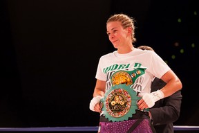Jelena Mrdjenovich successfully defends WBC Featherweight title in ...