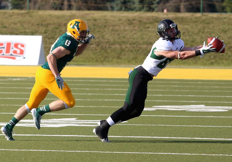 The University of Alberta Golden Bears lose in overtime 42-41 to the U ...