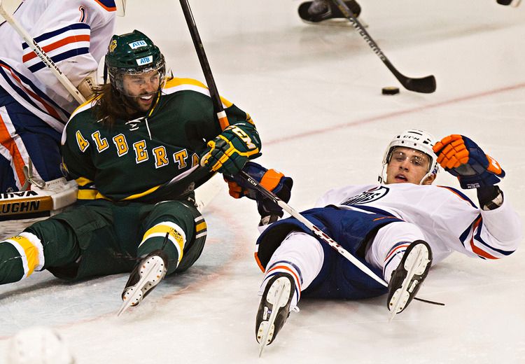 Edmonton Oilers rookies down Alberta Golden Bears 4-2 | Edmonton Sun