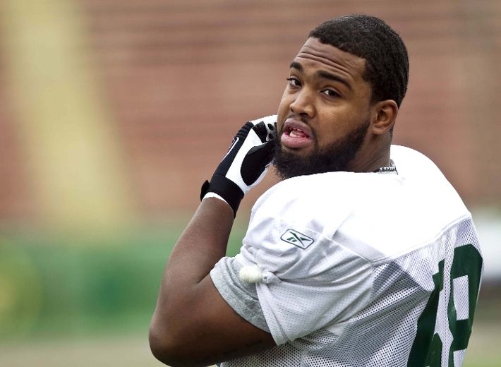 New Bombers OL Devin Tyler wants to get buddy Kevin Durant to a game in ...