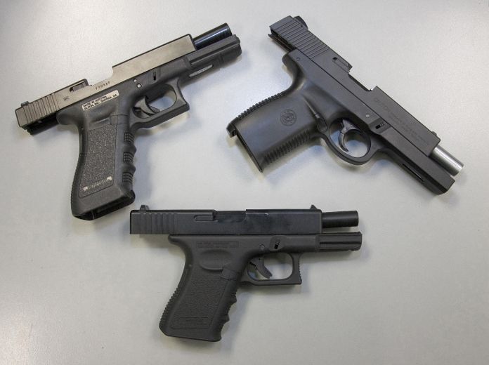 Gun call turns into false alarm for Edmonton police | Edmonton Sun