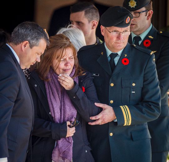 Hundreds line highway to pay respect to fallen soldier | Toronto Sun