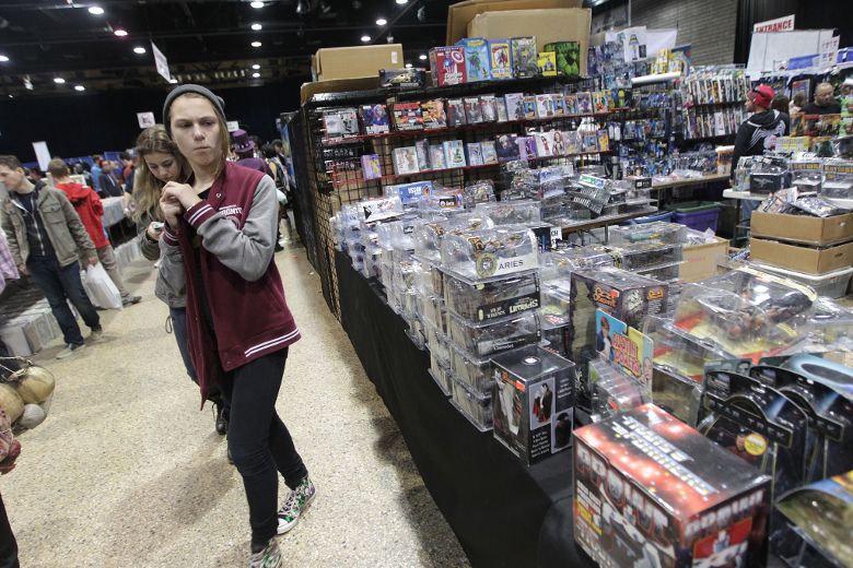 Achievement unlocked: Fans meet idols at Comic Con | Winnipeg Sun