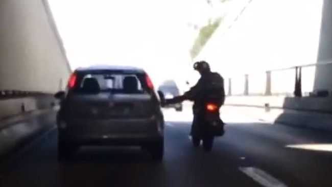 Most outrageous road rage fights captured on camera | Toronto Sun