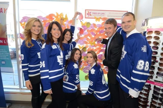 Lady Leafs raise money for cancer care and the team pays tribute to ...