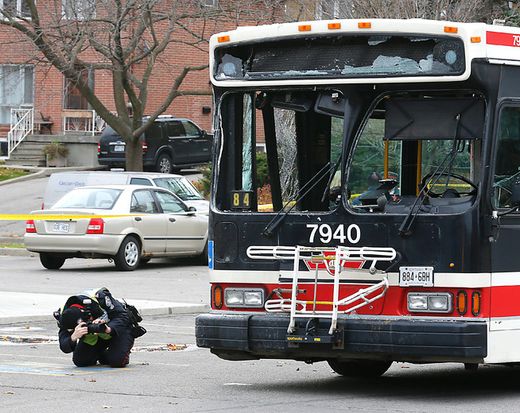 One Dead In Ttc Bus Crash Toronto Sun 1211