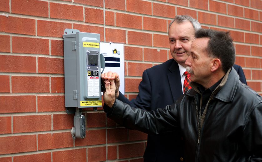 Oxford County expands its ongoing microFIT solar energy project to ...