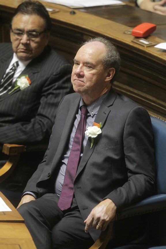 Leg session starts at 110 km/h | Winnipeg Sun