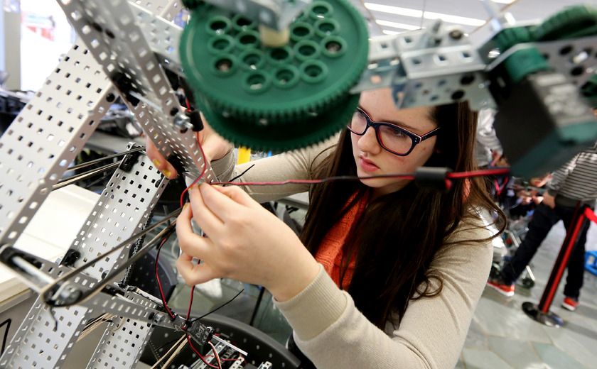NAIT students host Edmonton Regional robot battle | Edmonton Sun