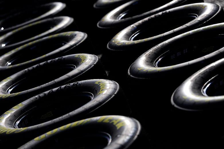 MPI again offers winter tire loan program | Winnipeg Sun