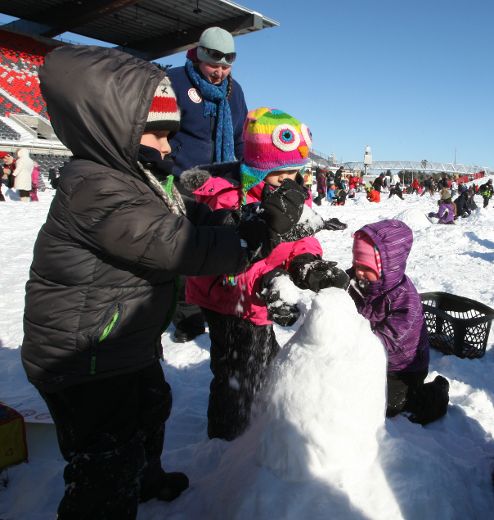 Snowman record shattered at Winterlude | Ottawa Sun