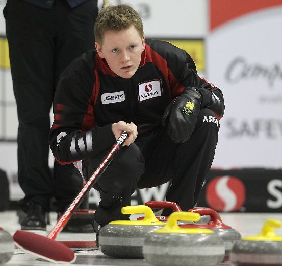 The future of Manitoba curling is now, with Braden Calvert rolling at ...
