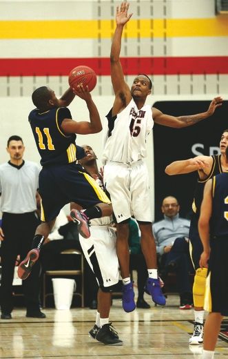 Eastern Commerce loses to rival Oakwood | Toronto Sun