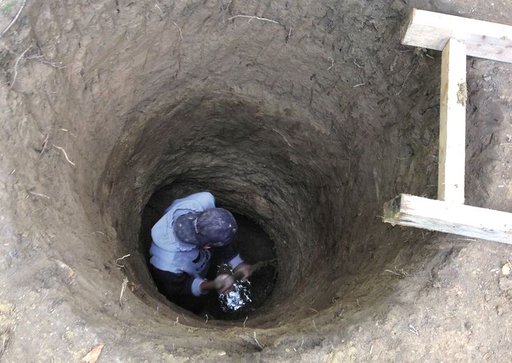 Men in 20s built tunnel for 'man cave': Cops | Toronto Sun