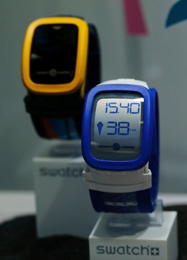 Swatch adds tech features to watches | Toronto Sun