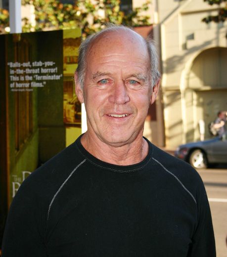 Geoffrey Lewis, actor and father of Juliette Lewis, dead at 79 ...