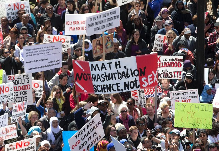 Rally against sex-ed curriculum about the kids, not politics | Toronto Sun