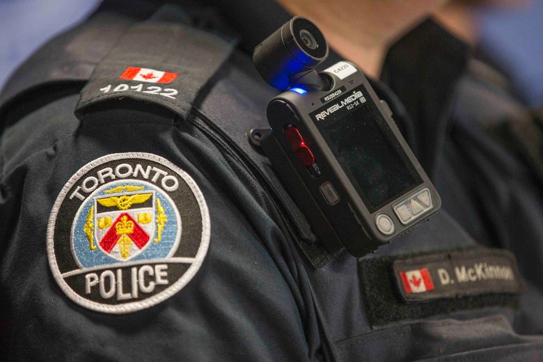 First look at Toronto Police body-worn cameras | Toronto Sun