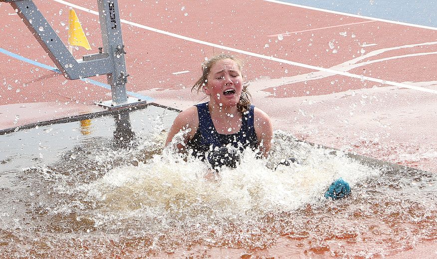 Video: steeplechase athlete shows unique form | Sudbury Star