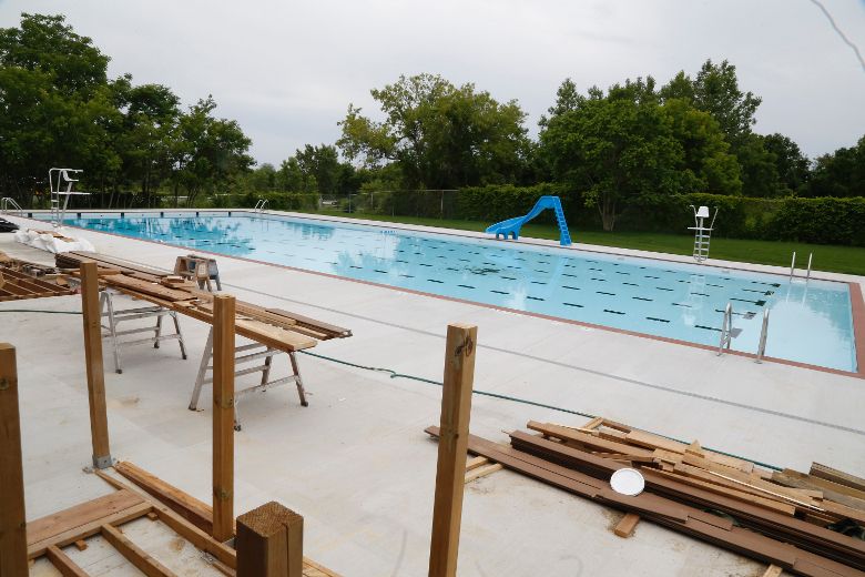 Pool to cool residents next month | Belleville Intelligencer
