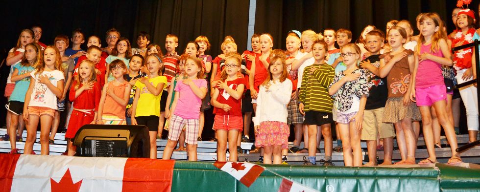 Prepping for Canada Day | Mitchell Advocate