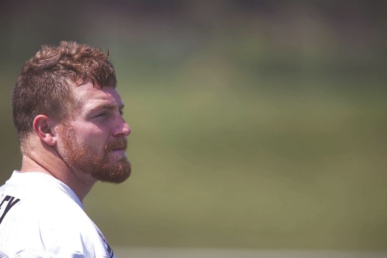 Ticats' Holley went intern to top running back | Toronto Sun