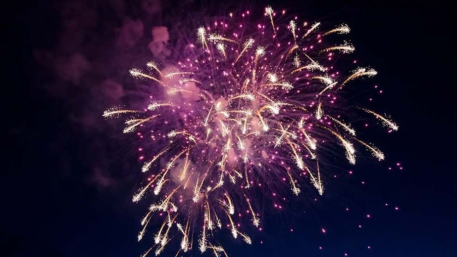 Man sets off firework on head, dies: Police | Toronto Sun