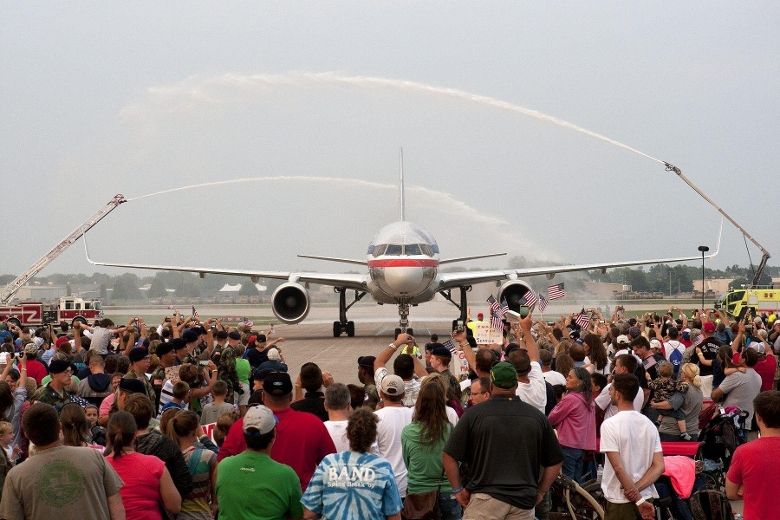 Oshkosh, Wisconsin is aviation central during mega fly in air show ...