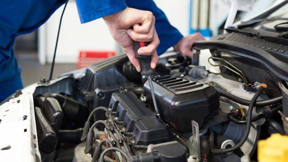 29 female drivers allegedly defrauded by fake mechanic | Toronto Sun