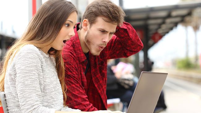 'Unfriending' on social media can be freeing - and upsetting for cut ...