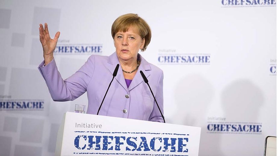 Angela Merkel makes girl who might get deported cry on live TV ...